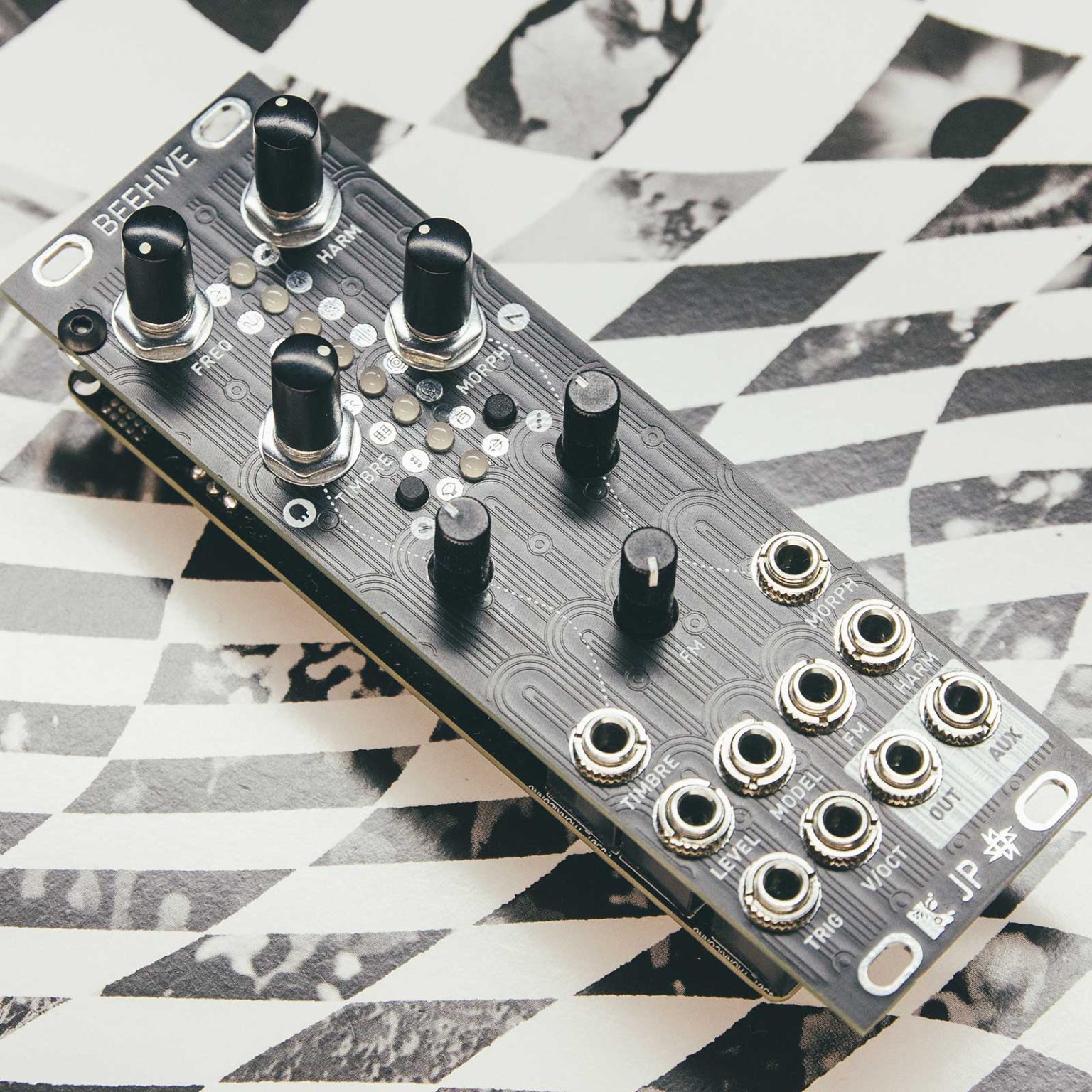 Beehive / micro Plaits - Eurorack Modules and Cases • Sylph Modular